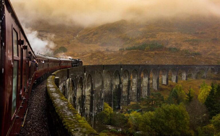 Harry Potter Train in Scotland | A Guide to the Hogwarts Express